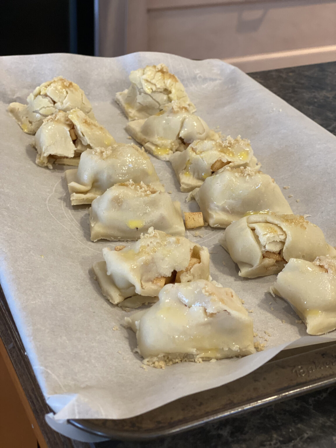 Ice Cube Tray Apple Pie - Laughter and Luggage ice cube tray apple pie